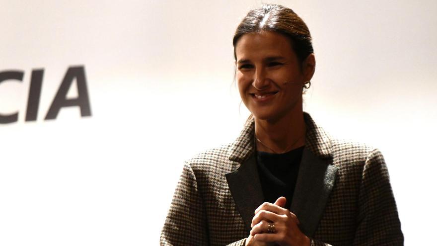 María Cerdán, neuróloga del Santa Lucía: "Es mejor ver la Abeja Maya ...