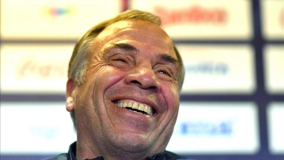 Bruce Arena tendrá dos cargos en el New England Revolution