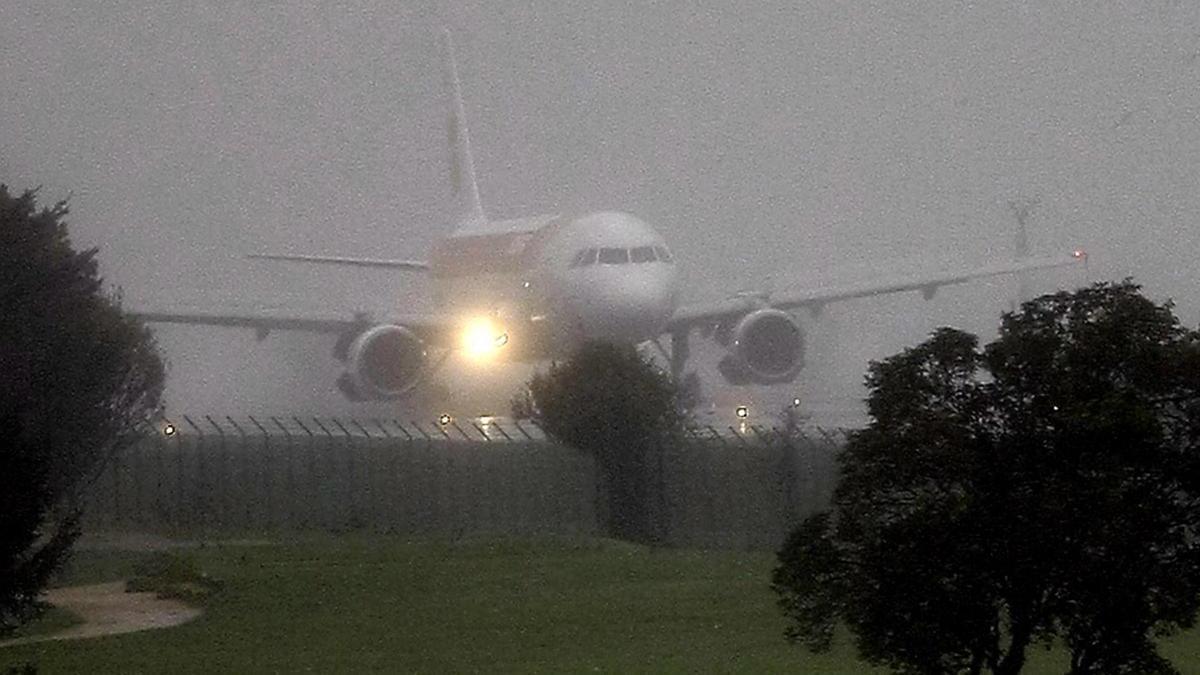 TEMPORAL GALICIA: Un avión de Iberia aborta el aterrizaje en Vigo y regresa a Madrid por el temporal