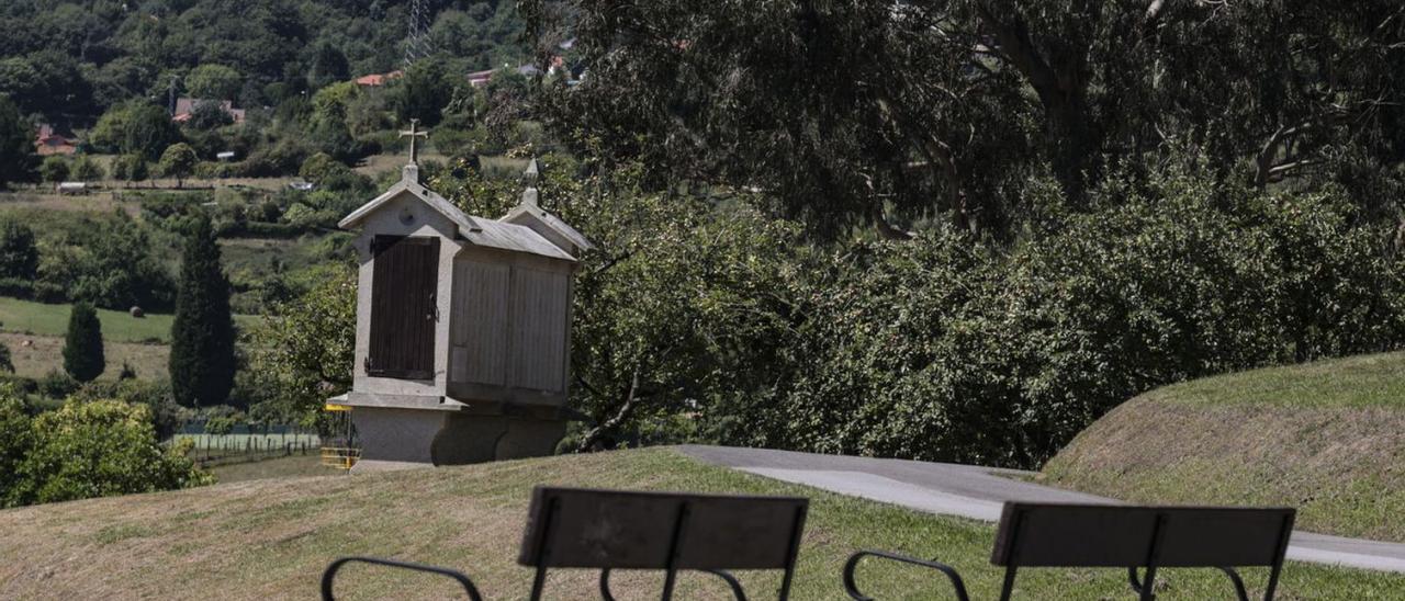 El cabazo gallego del parque Pura Tomás de Oviedo ya tiene quien lo ...