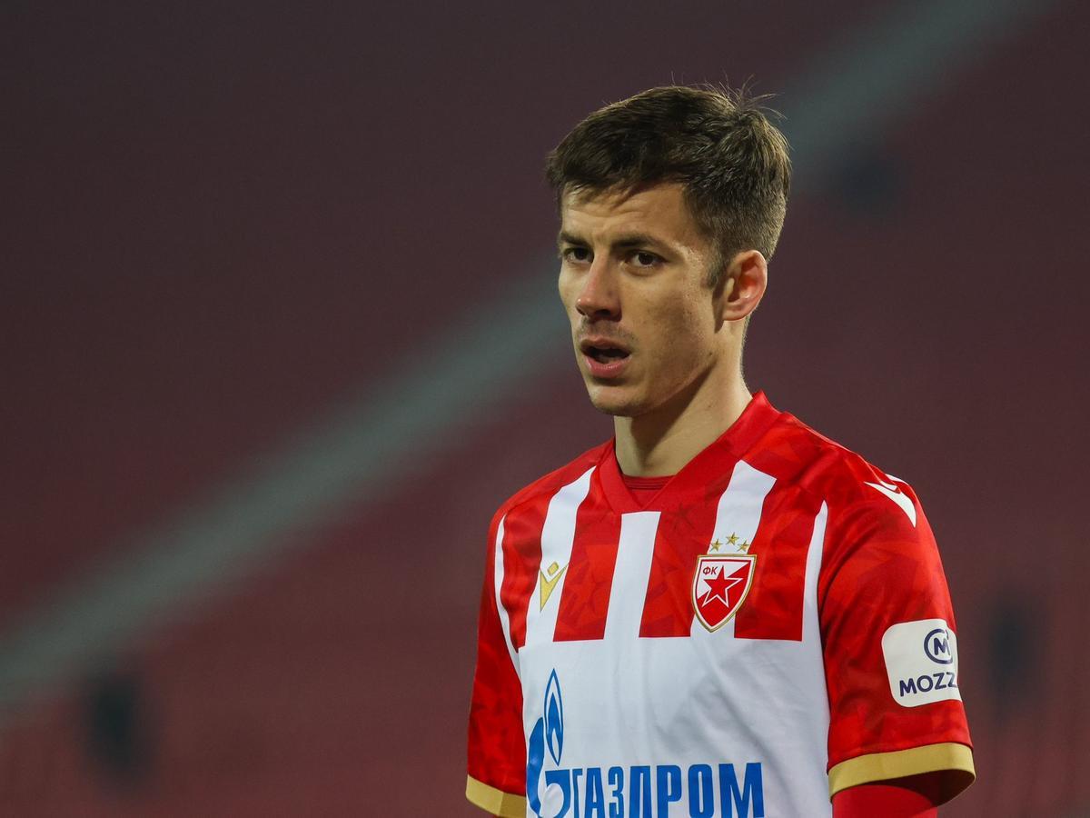 FICHAJES OVIEDO | El Oviedo cierra el fichaje de Luka Ilic, que ya está ...
