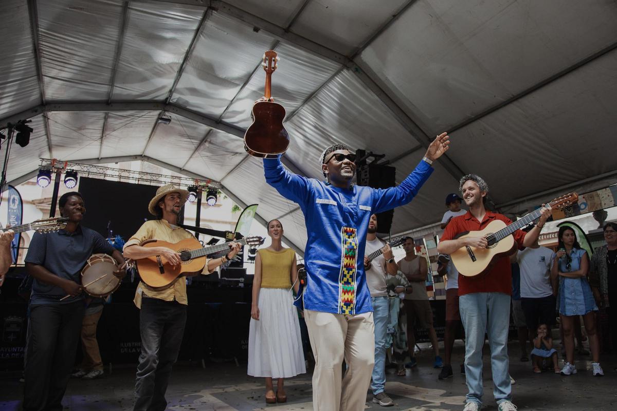 MÚSICA | Ritmos atlánticos en ‘Entre Ilhas - Macaronesia Vol. I’, un ...