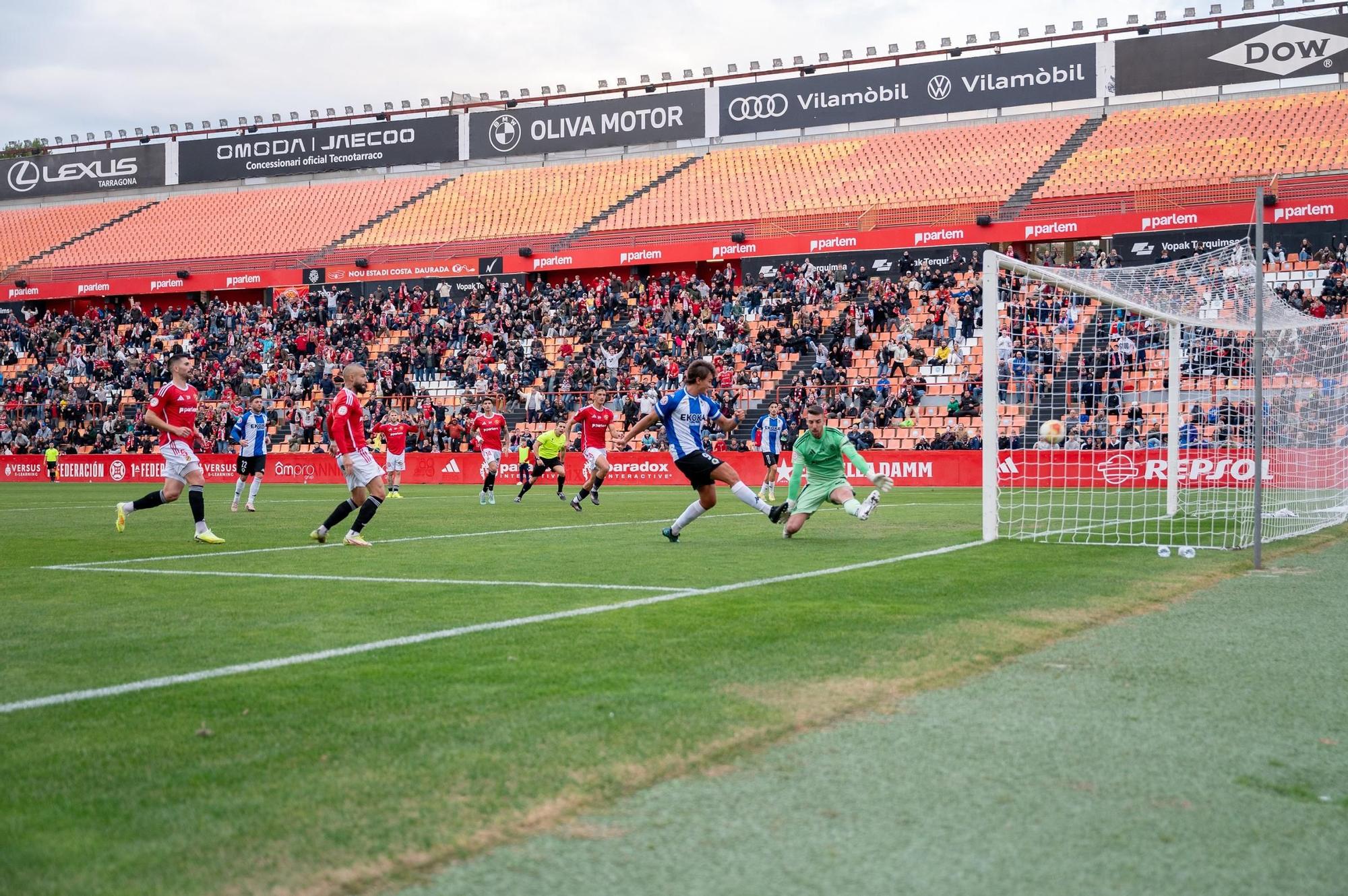 El empate entre Nàstic y Hércules, en imágenes