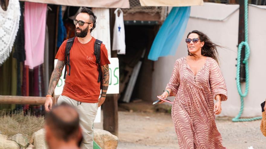 MALÚ NOVIO IBIZA | Malú y 'El Turco': las fotos en Ibiza de su viaje de ...