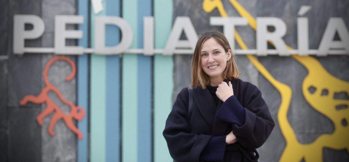 No hay color para María Abascal, la diseñadora y pintora que cambió Milán por Oviedo - La Nueva ...