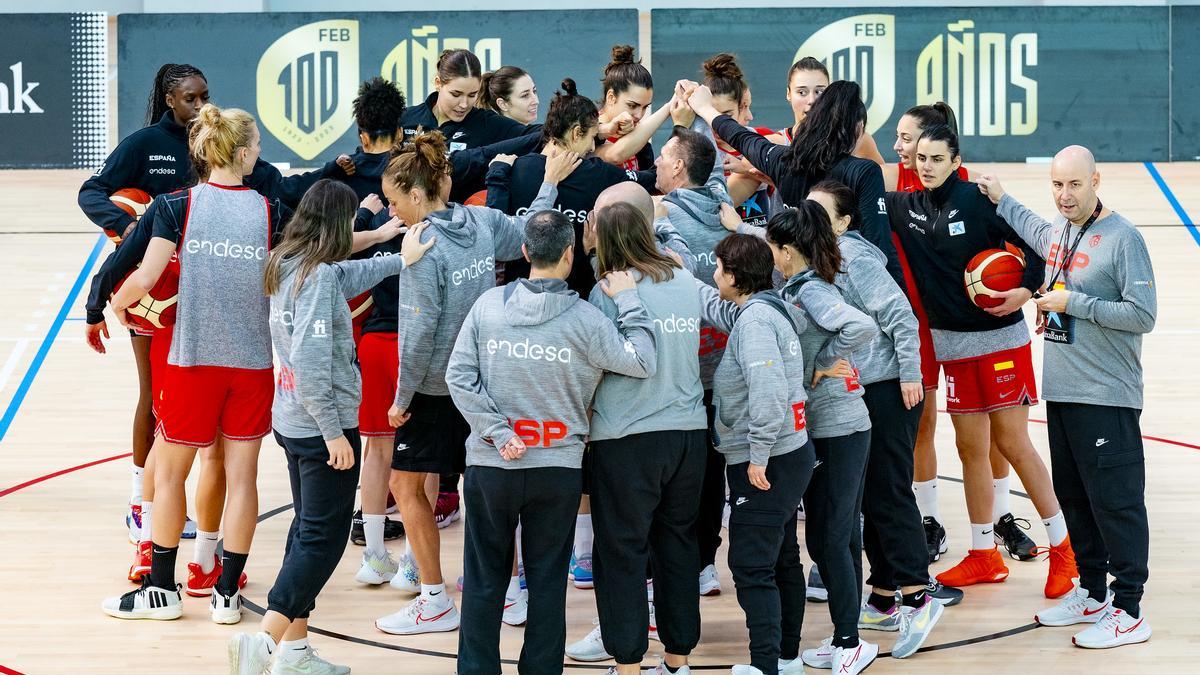 La Selección Española se prepara para la clasificación del Eurobasket ...