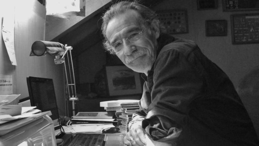 José Luis Rico presenta su nuevo poemario en el festival La Poesía es ...