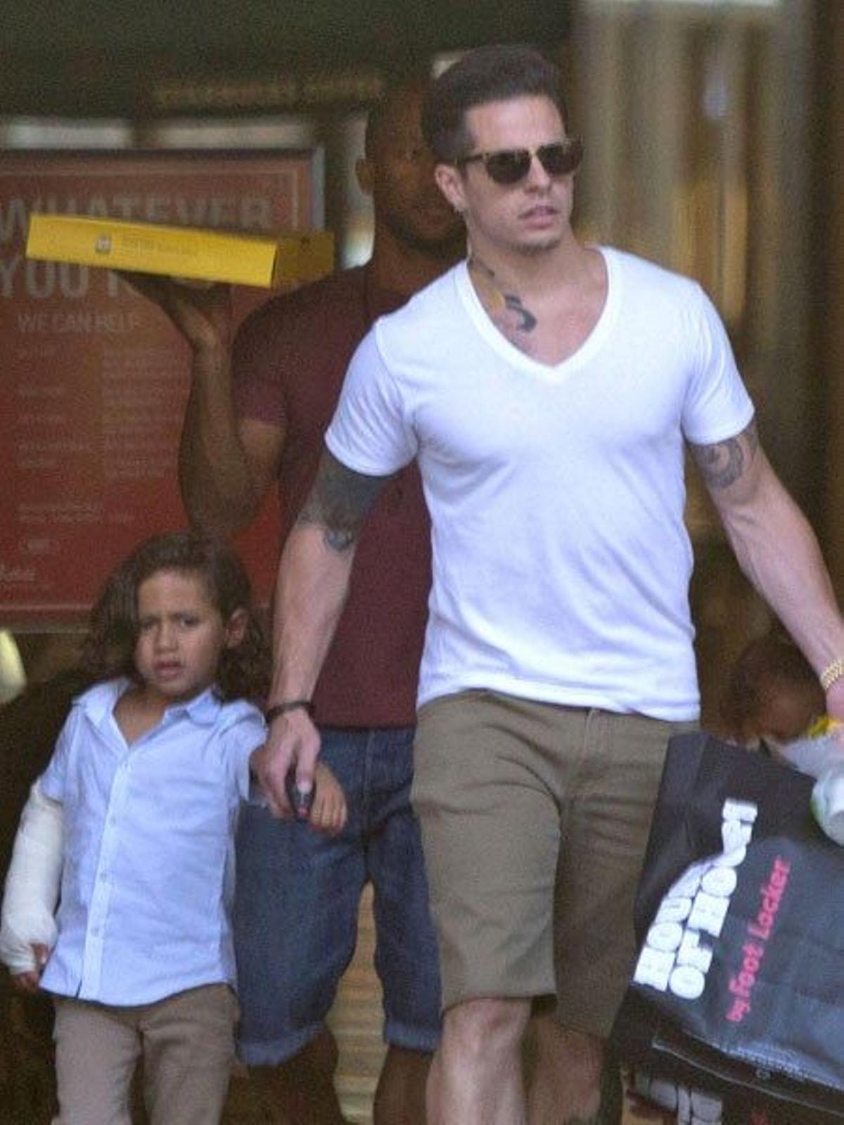 Casper Smart, un gran canguro para los hijos de J.Lo - Cuore