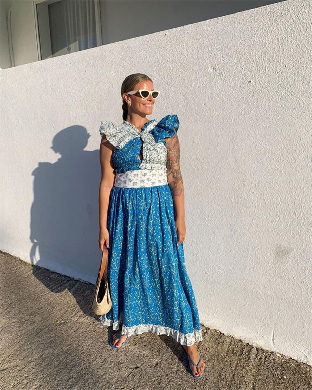 Los looks de Janka Polliani para combinar las chanclas de piscina con ...