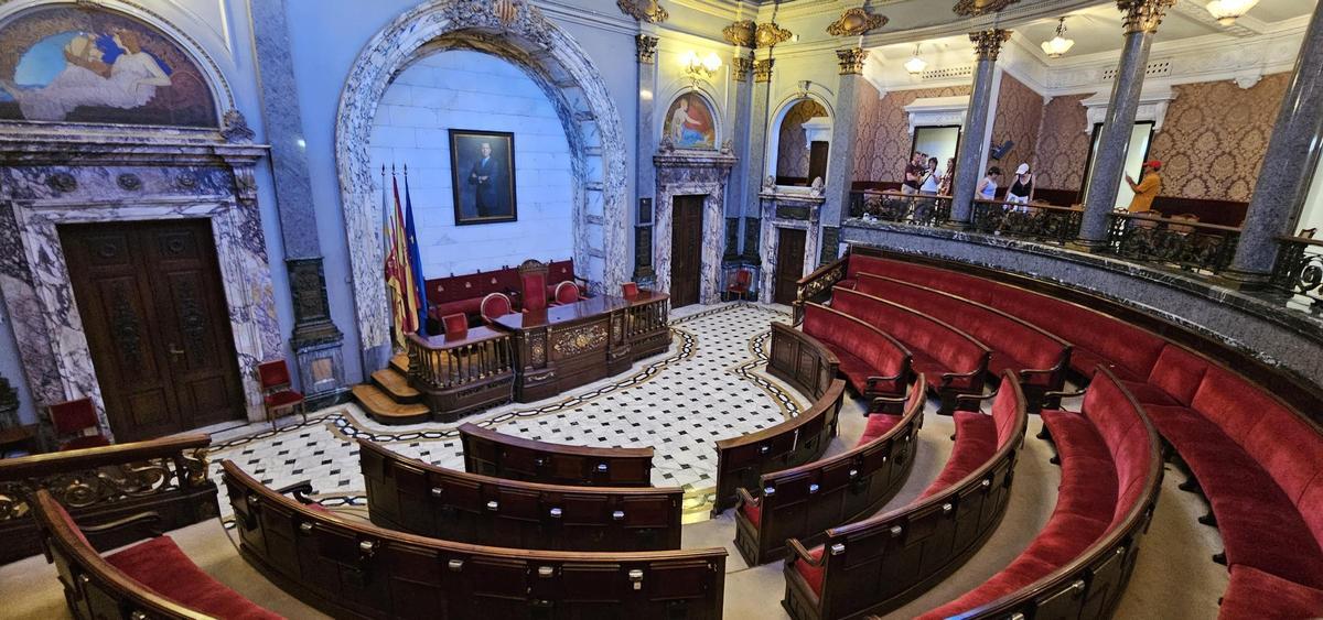 Valencia | El ayuntamiento cierra el Salón de Plenos