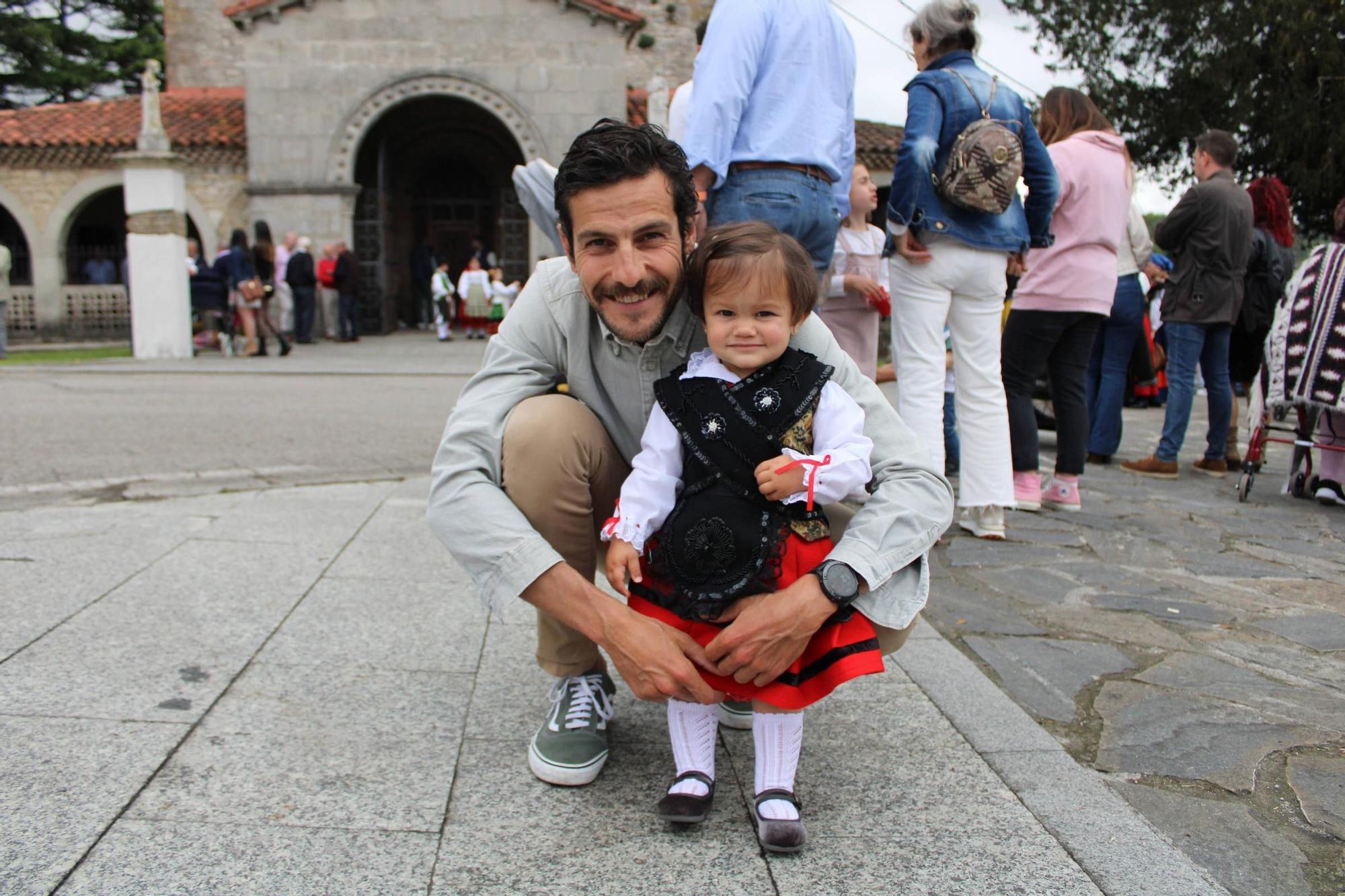 Procesión de las Fiestas del Cristo de la Abadía de Cenero