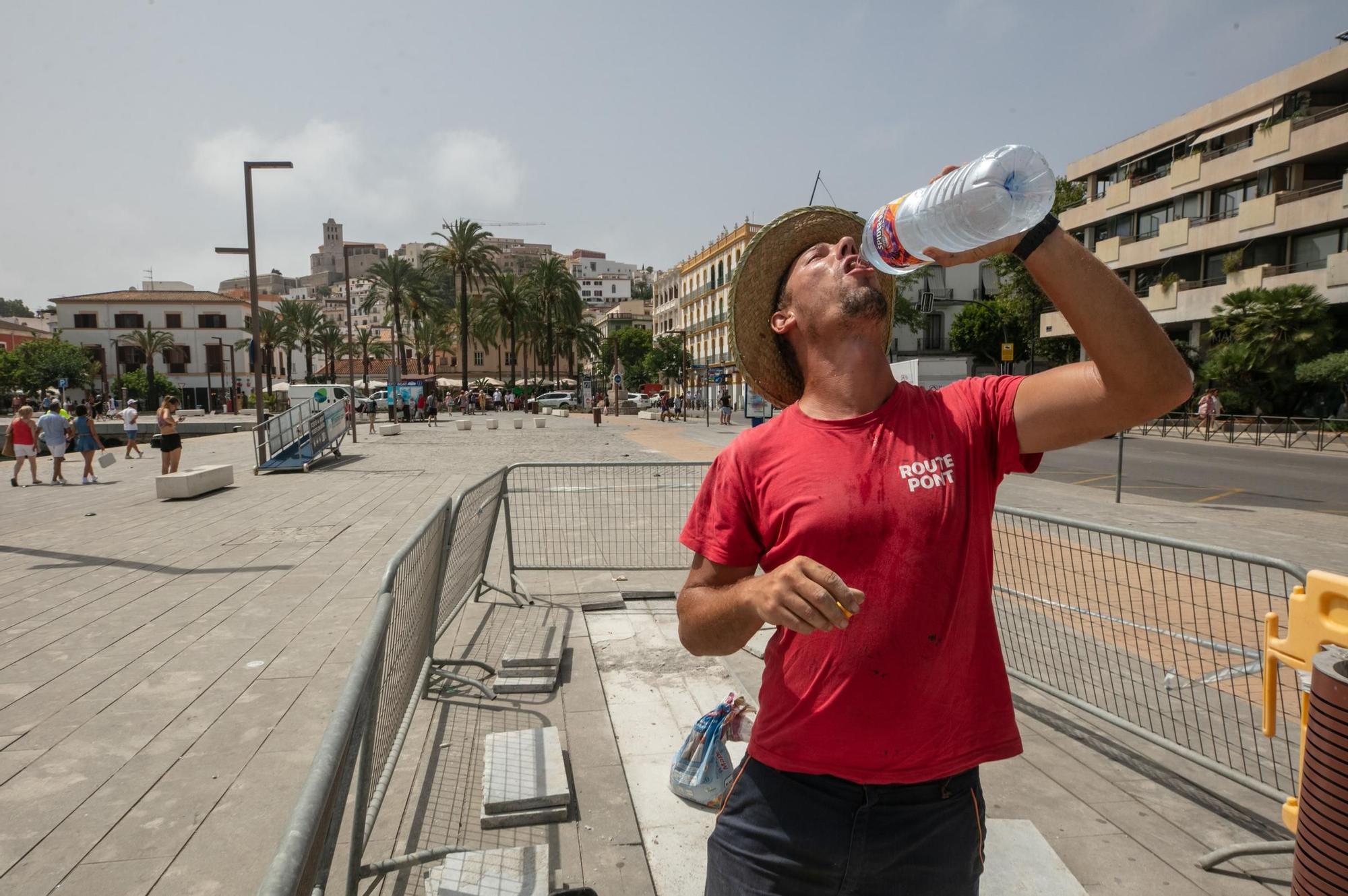 Galería de imágenes Ibiza: "Trabajar con este calor"