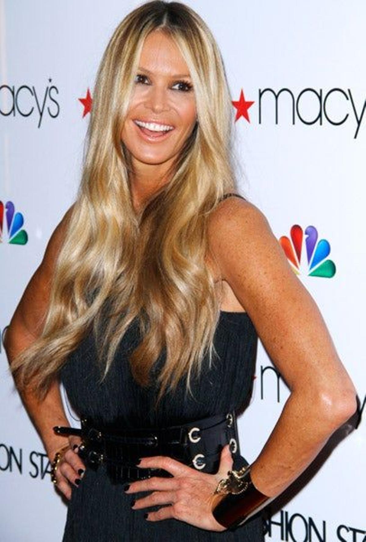 Elle MacPherson y Nicole Richie en la presentación del reality Fashion ...