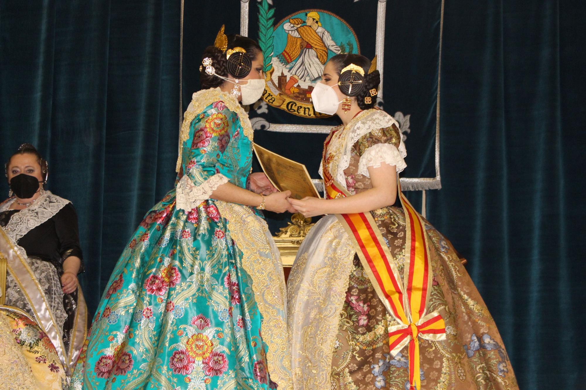 Quatre Carreres reconoce a sus falleros "brillants" y a sus falleras ...