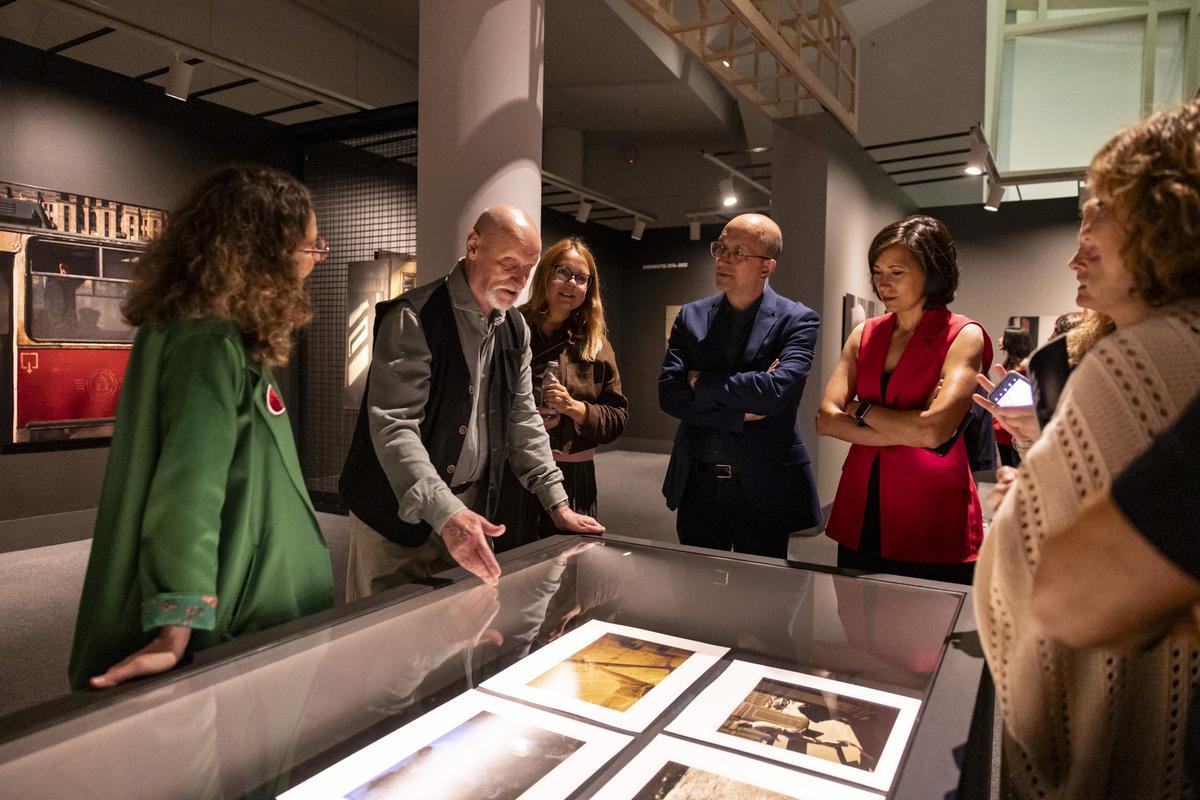 FOTOGRAFÍA CIDADE DA CULTURA | Retrato del "tránsito al mundo ...