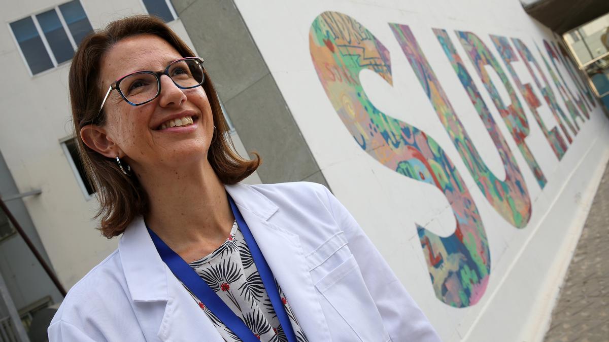 La pediatra Anna Fàbregas dialoga en directo en EL PERIÓDICO sobre la ...