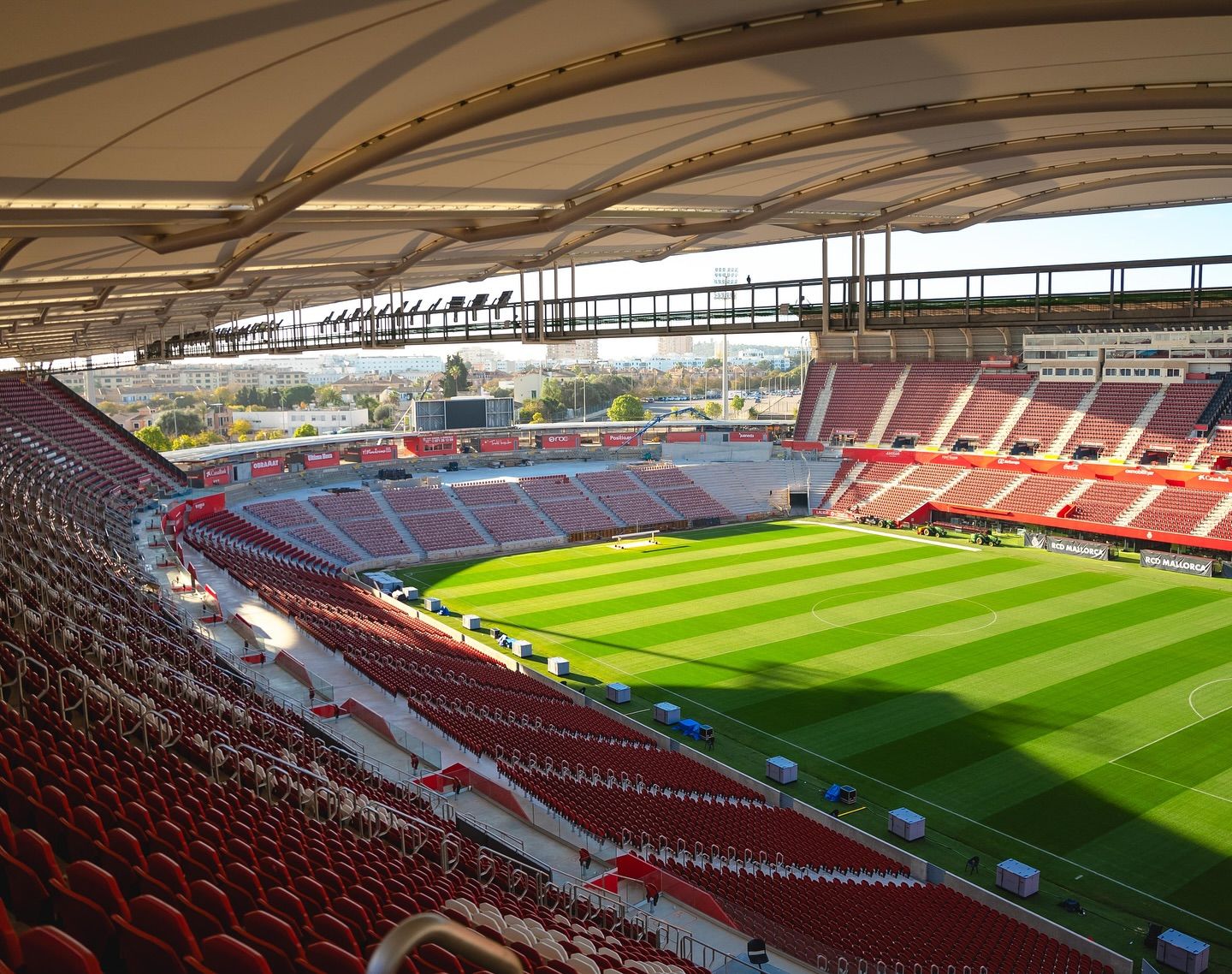 Las mejores fotos del estadio de Son Moix tras la reforma, el renovado ...