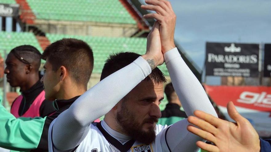 Artiles, primer refuerzo del Hércules - Información