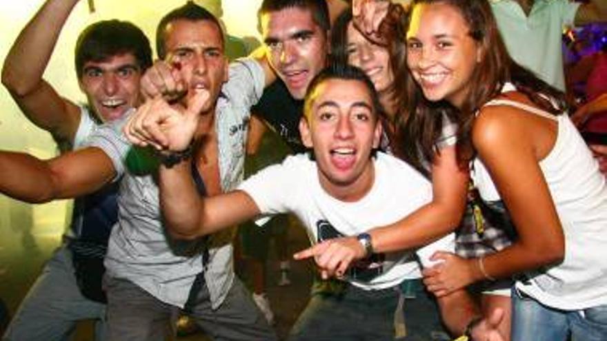Pirámide revive gracias a la 10ª Summer Rave - El Periódico Mediterráneo