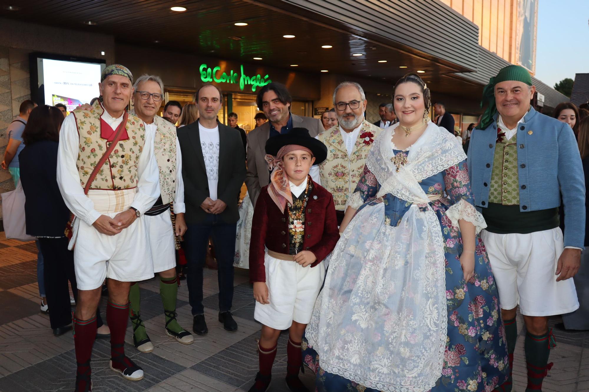 Quatre Carreres reconoce a sus falleros "brillants" y a sus falleras ...