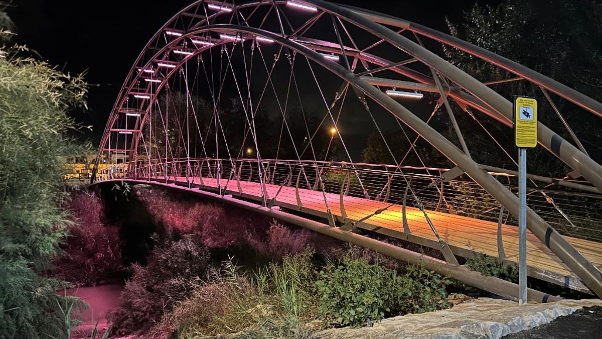 Rojales estrena puente peatonal sobre el río Segura