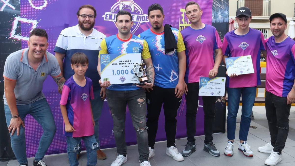 Onda corona a Alejandro Segura como ganador de su primera liga de ...