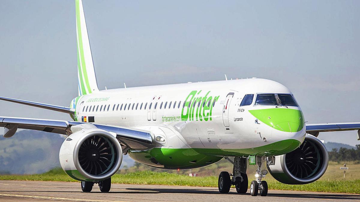 Binter recibe el cuarto de los cinco nuevos reactores comprados a ...