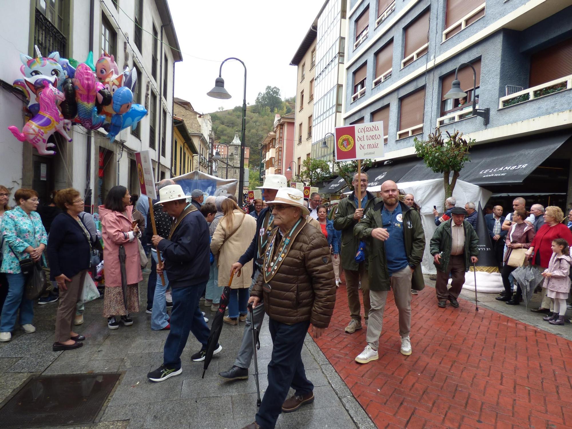 Así disfrutó Cangas del Narcea del día grande de la Fiesta de la Vendimia