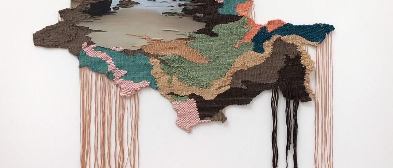 Ana Barboza lleva a obras textiles su exploración de los territorios y ...