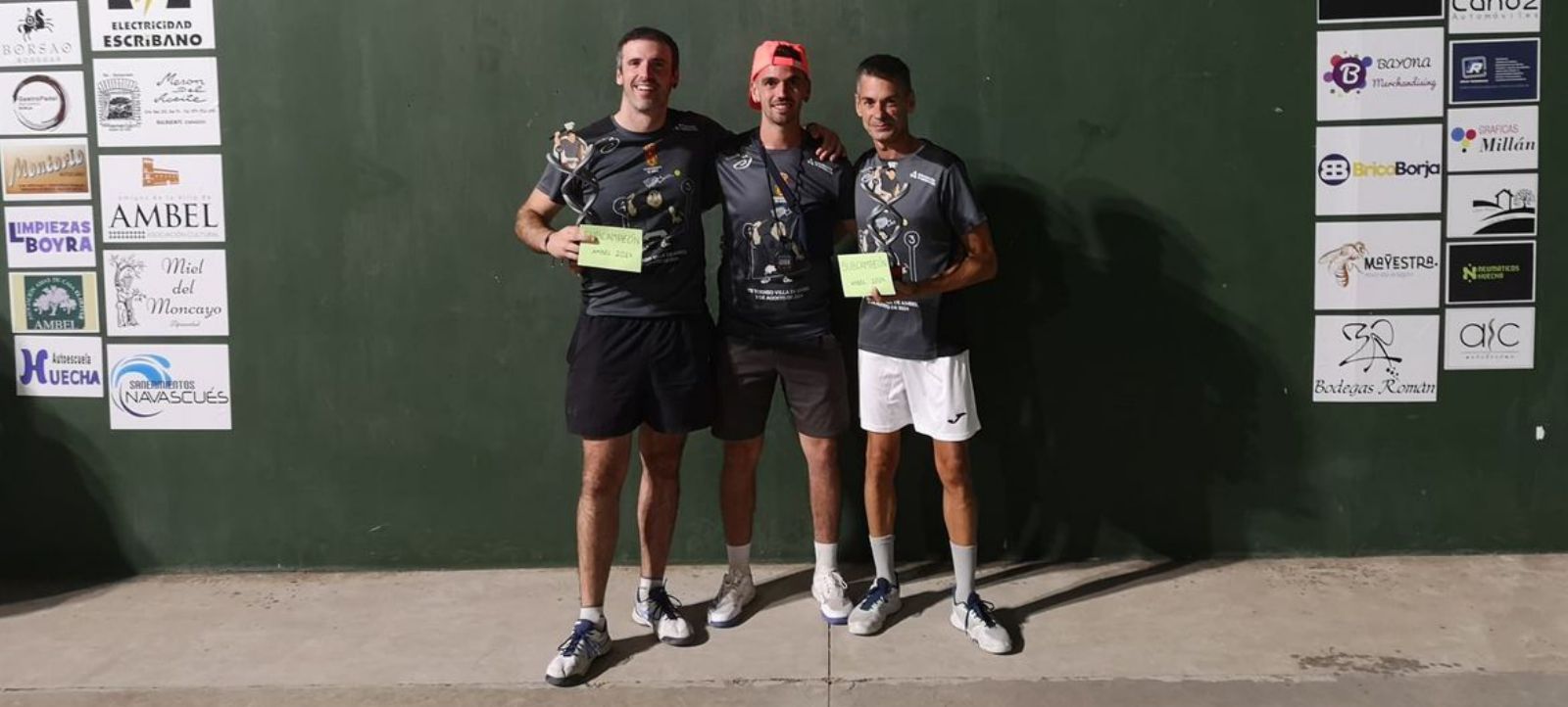 León y Molina se alzan con el oro del torneo de Ambel