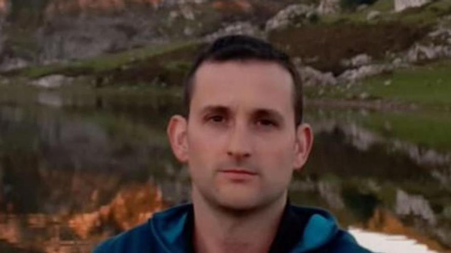 El gran gesto solidario de Hectorín Blanco dando agua en la jornada del ...