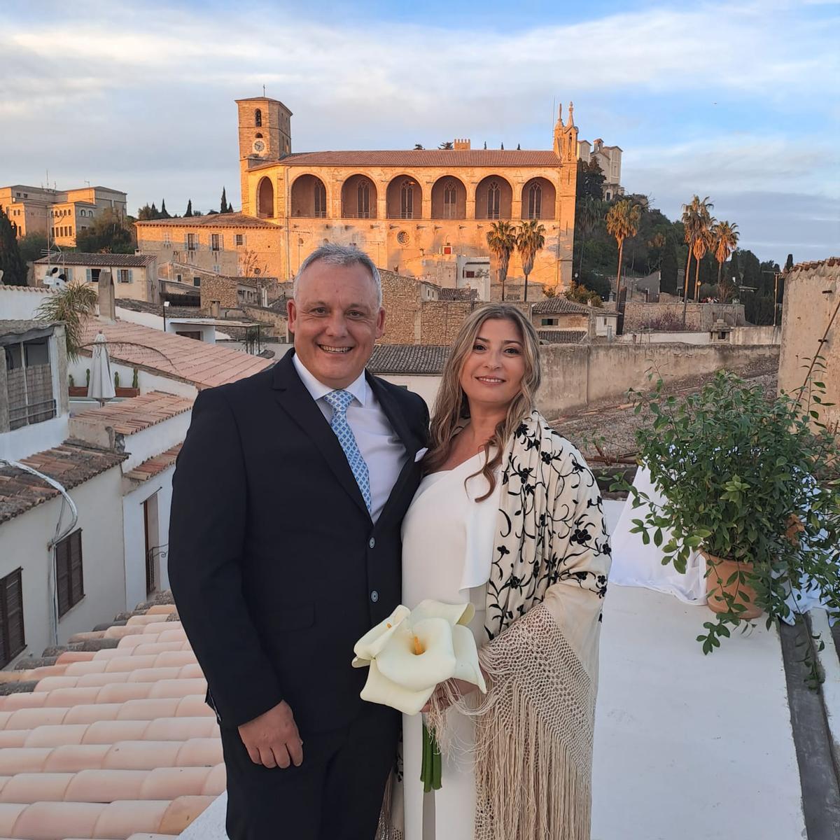 El candidato de Més al Consell de Mallorca, Jaume Alzamora, se casa en Artà