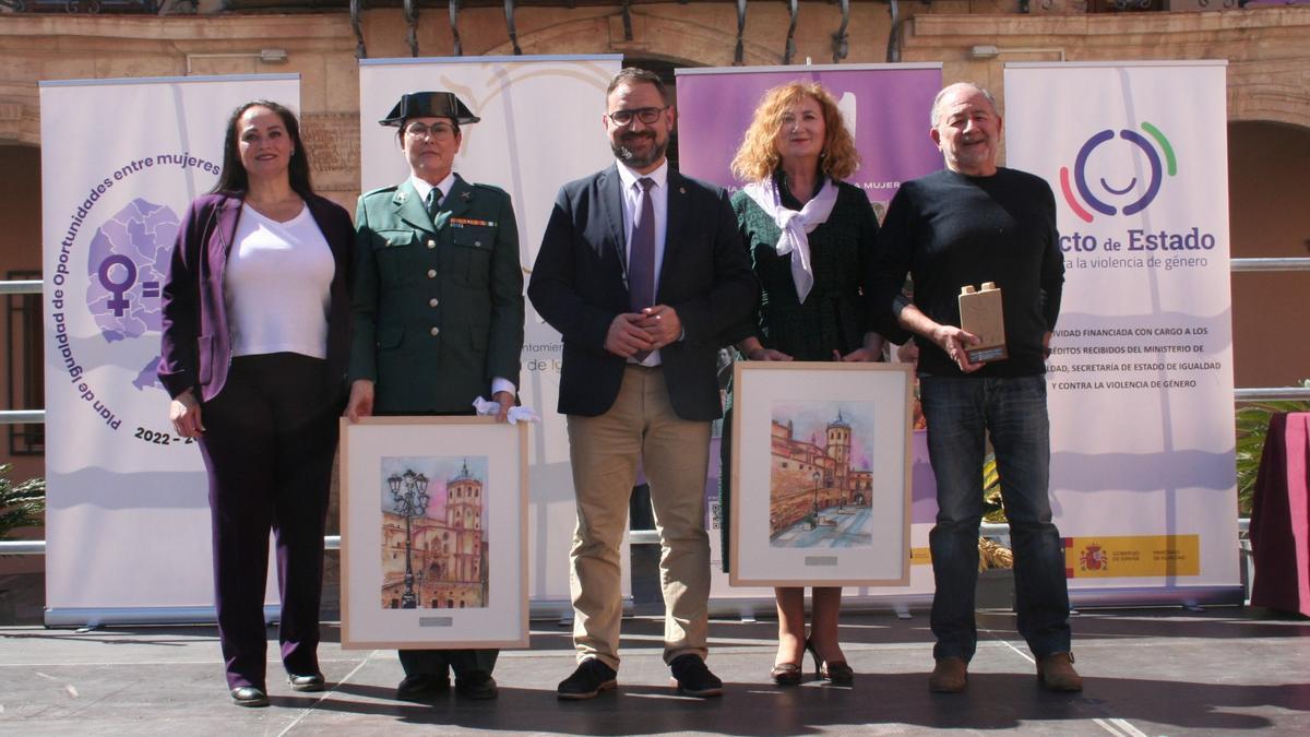 María José García y Ana Barranco, Premio Mujeres y hombres por la ...