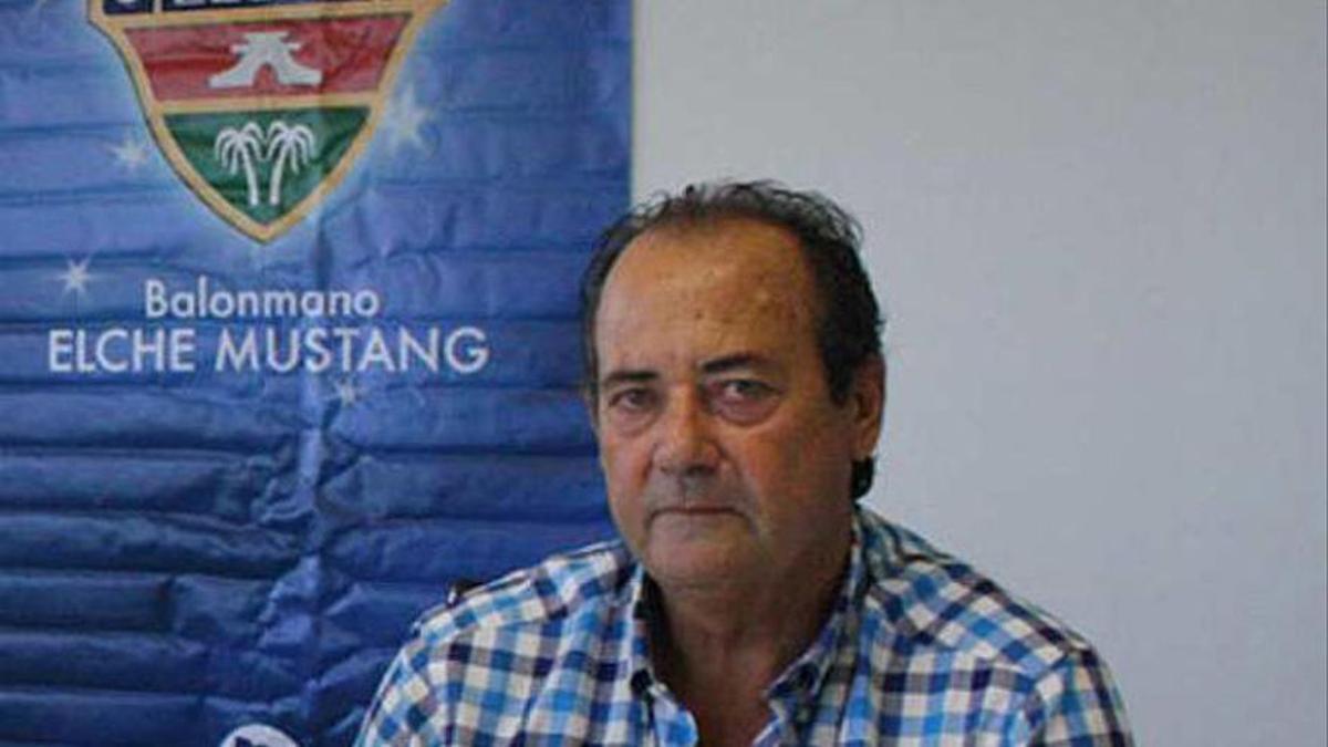 Fallece a los 71 años, Diego Agulló, expresidente del Club Balonmano Elche
