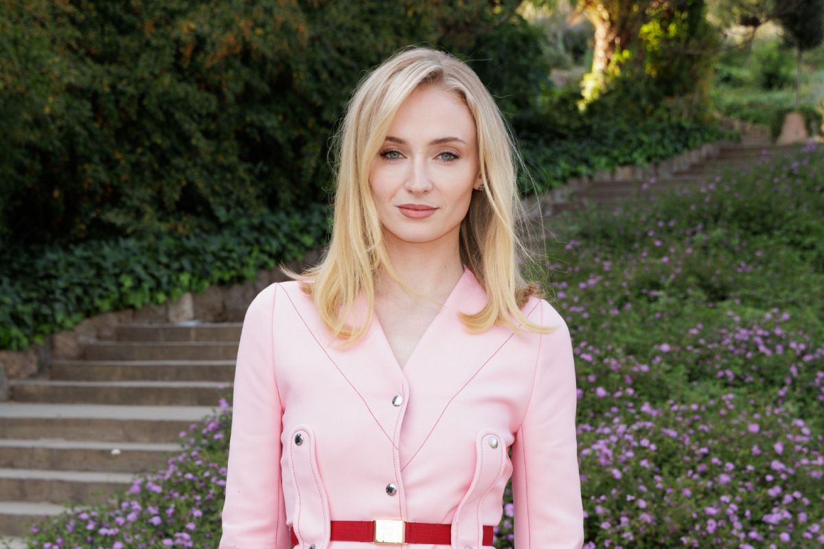 SOPHIE TURNER DIVORCIO | Sophie Turner, desbordada por la emoción tras ...