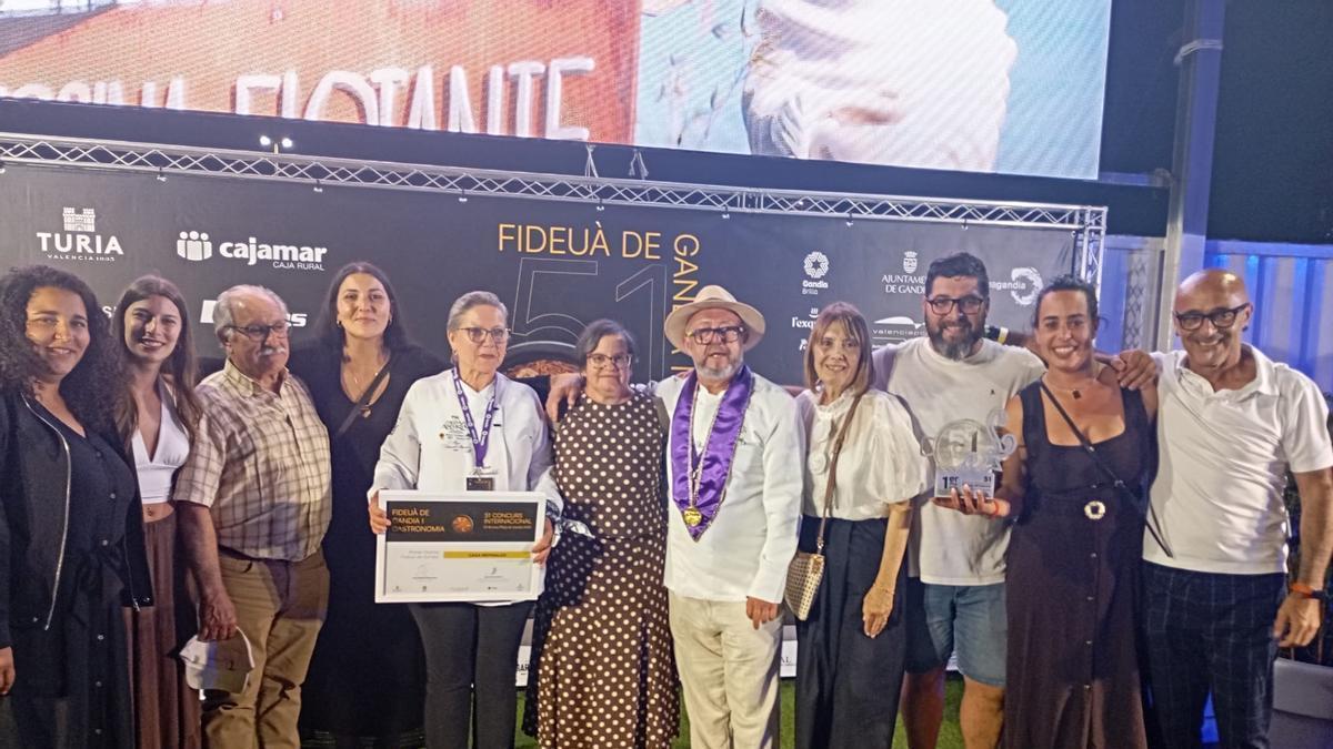Este es el establecimiento que hace la mejor fideuá del mundo: está en ...