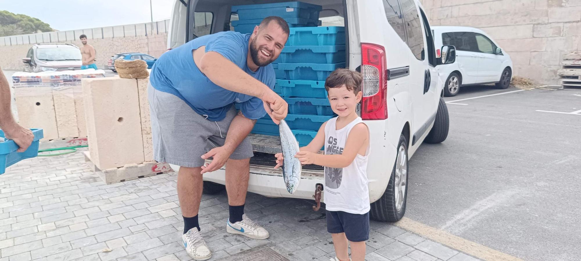 FOTO| El primer día de la pesca de llampuga, en imágenes - Diario de ...