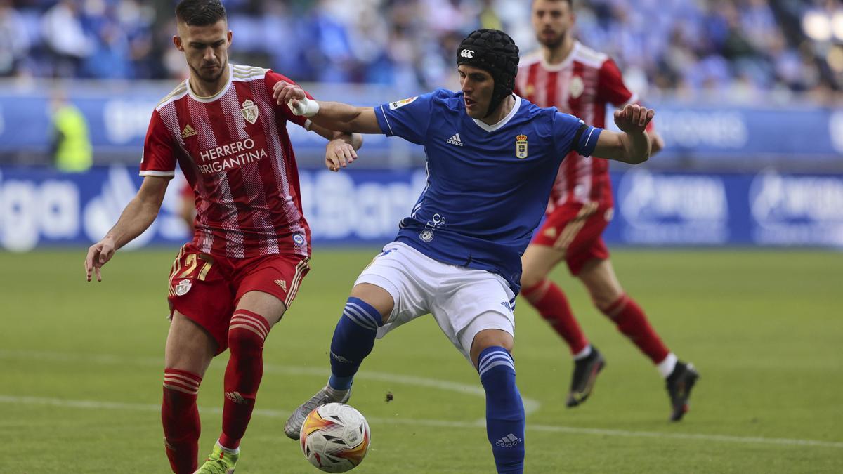 Luismi pide que el Oviedo de un paso adelante y advierte: "El objetivo ...