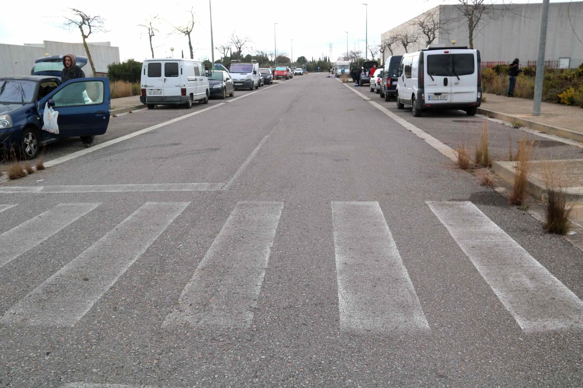 Les fotos de la 'macrorave' en un polígon de la Sénia