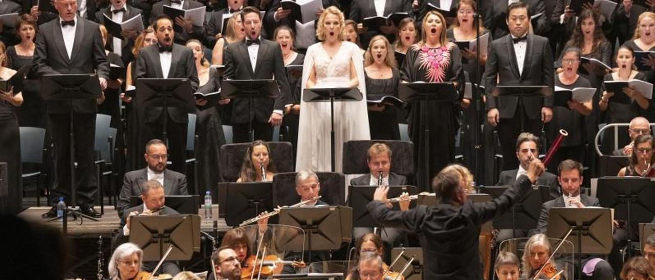 Una faraónica ‘Aída’ inicia la temporada de la Filarmónica con tres ...