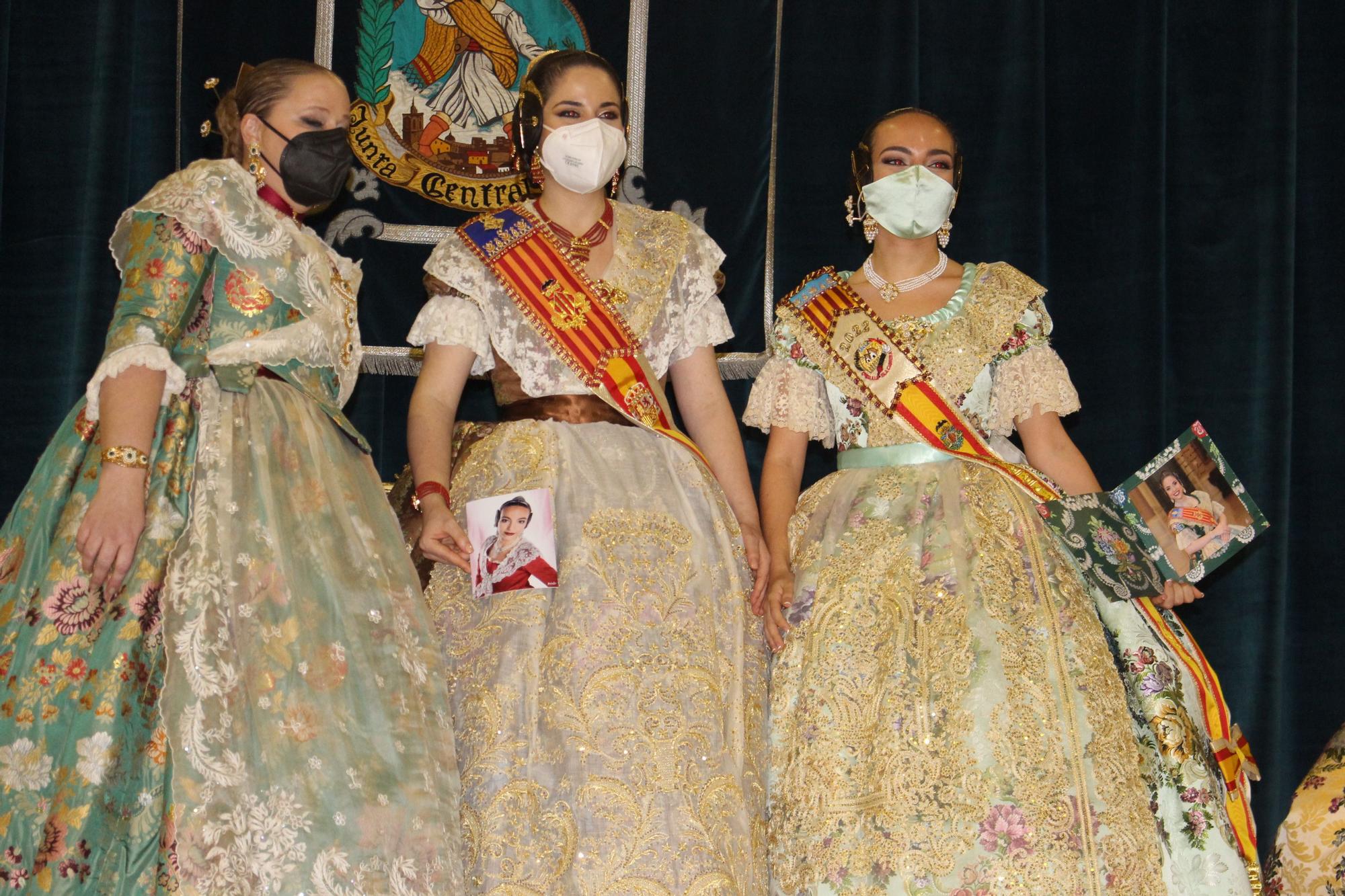 Quatre Carreres reconoce a sus falleros "brillants" y a sus falleras ...