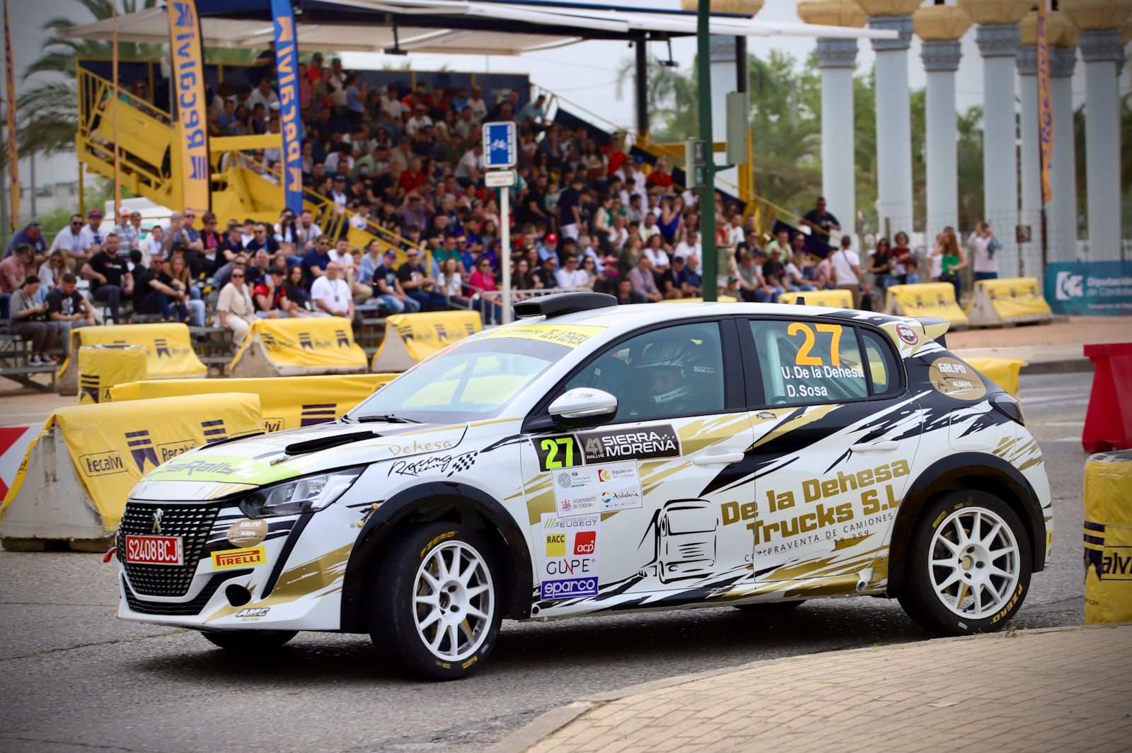Las imágenes del tramo urbano del Rallye Sierra Morena 2024 - Diario ...