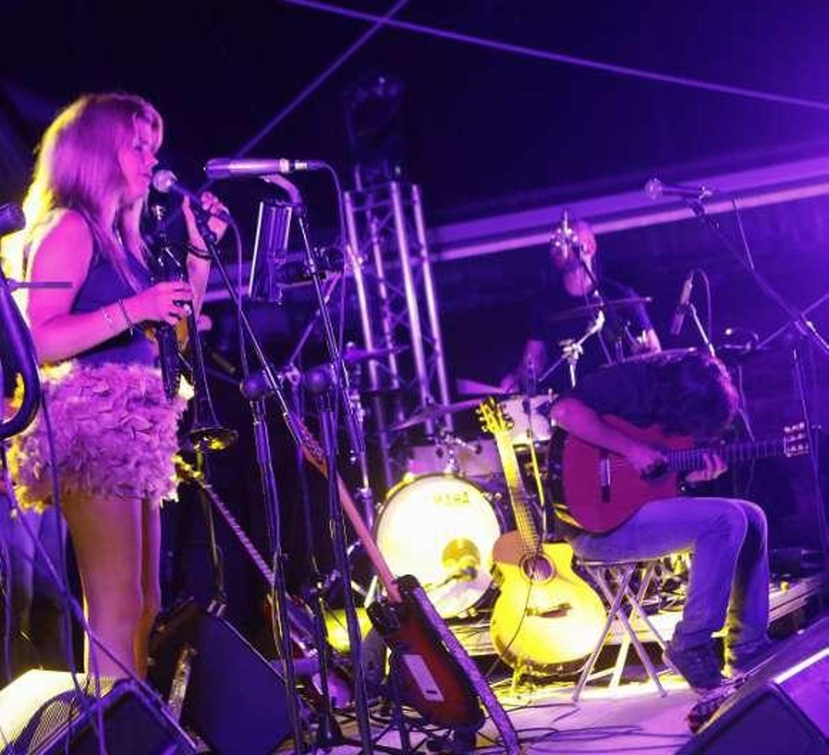 El tributo a Mike Oldfield llenó el Botánico con aportación gaitera de ...