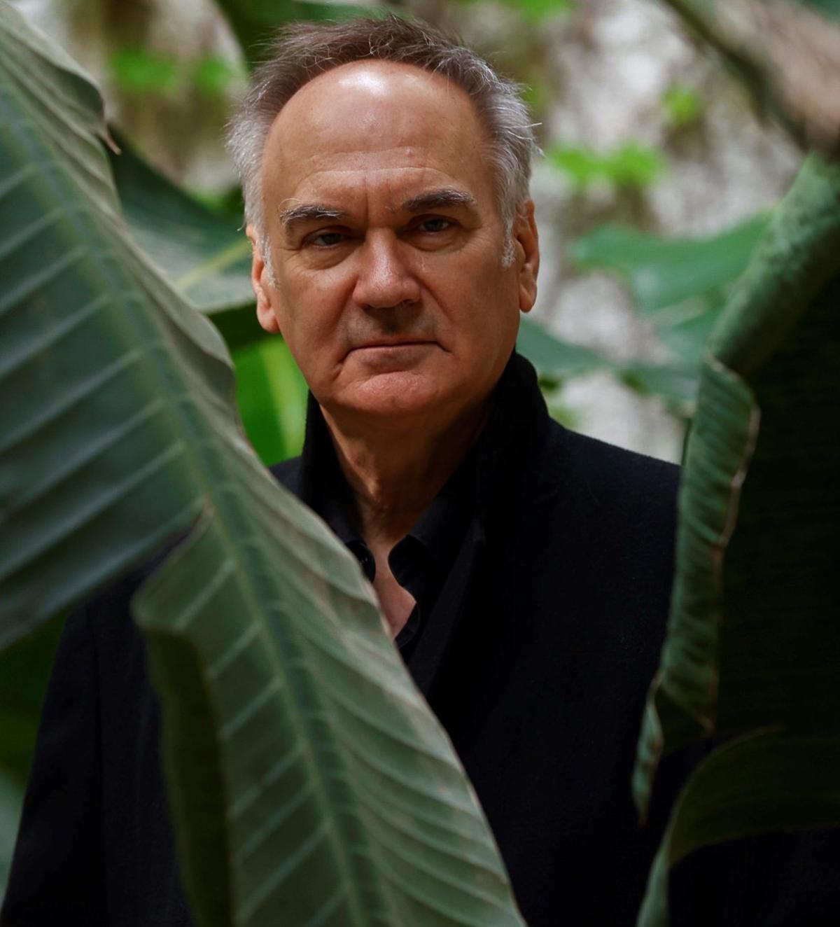 Hervé Le Tellier alerta contra el fascismo a través de la vida de un ...