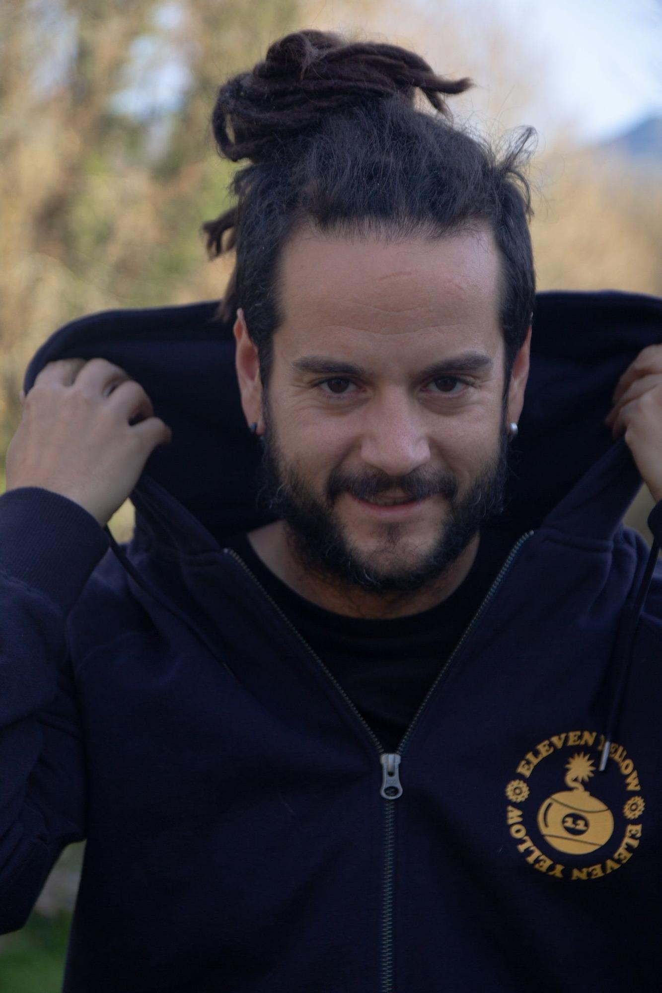 Botto, el artista que “pinta” con algoritmos