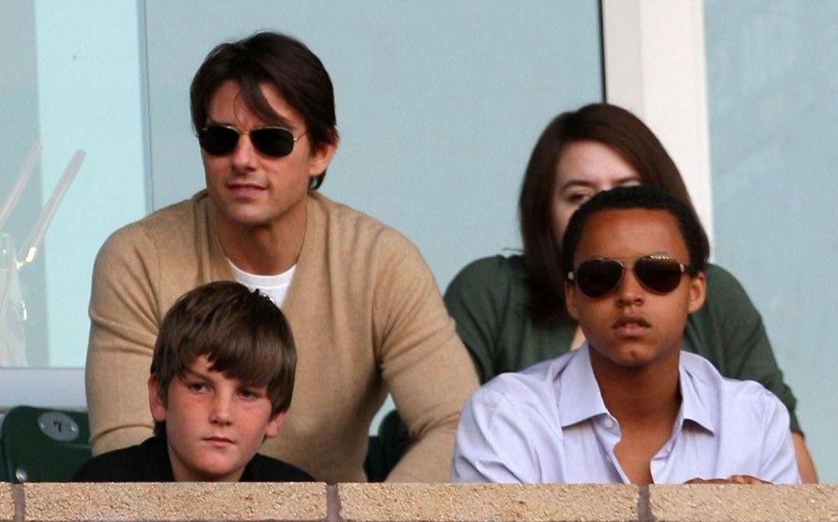 Tom Cruise acompaña a Vicky Beckham a ver un partido de David - Cuore