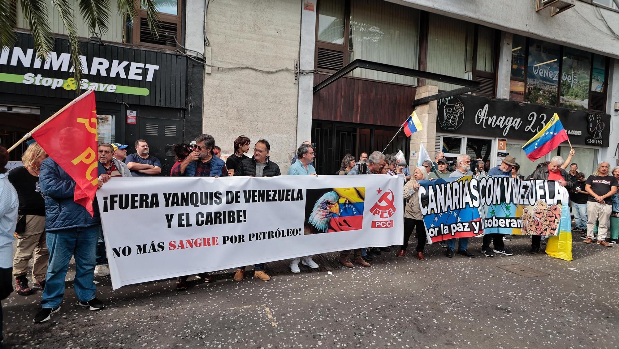 FOTOS | Concentración a favor de Maduro en el Consulado de Venezuela en ...