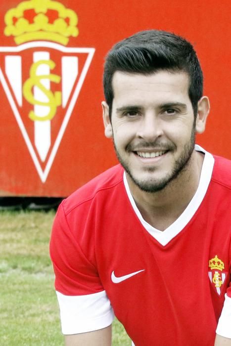 Presentación de Víctor Rodríguez como nuevo jugador del Sporting