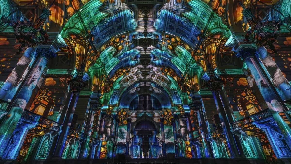 PLANES MADRID | Videomapping inmersivo, mercadillos con food trucks y ...