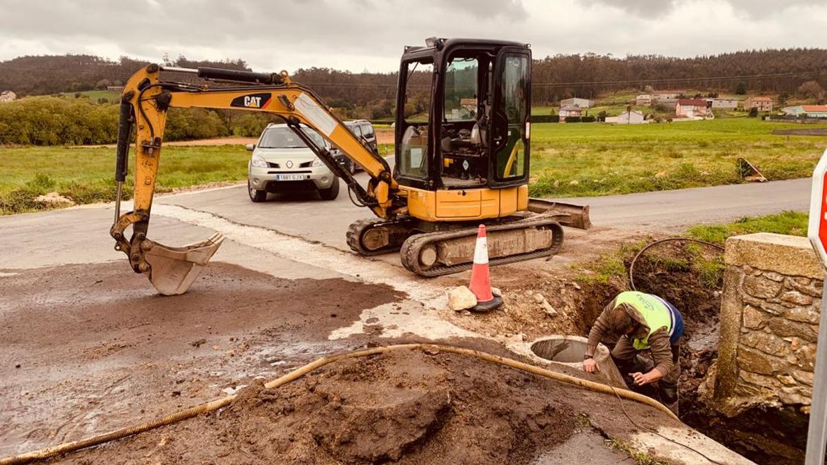 Muxía impulsa as segundas fases da traída de Suxo e da estrada de Leis